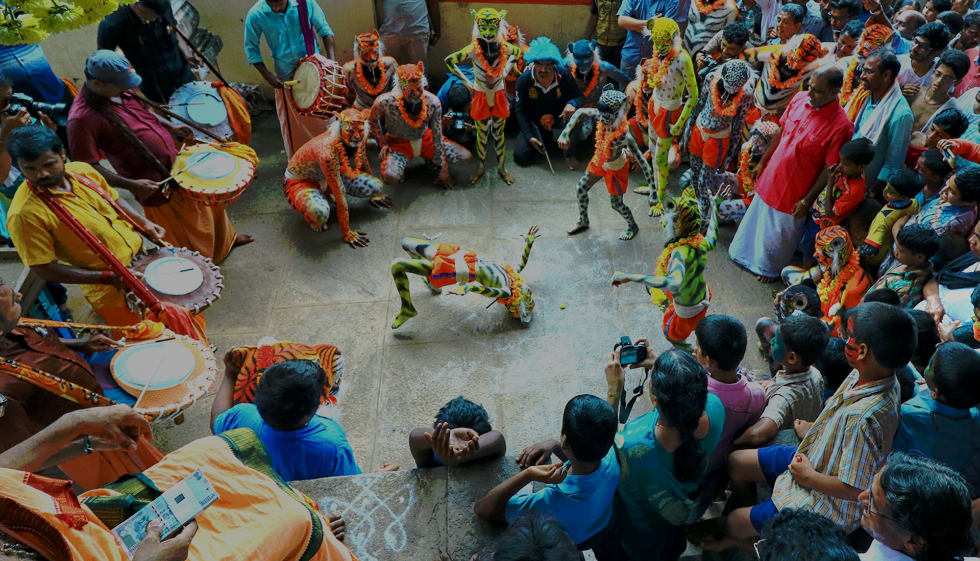 Huli Vesha - Karnataka Tourism | Huli Kunitha